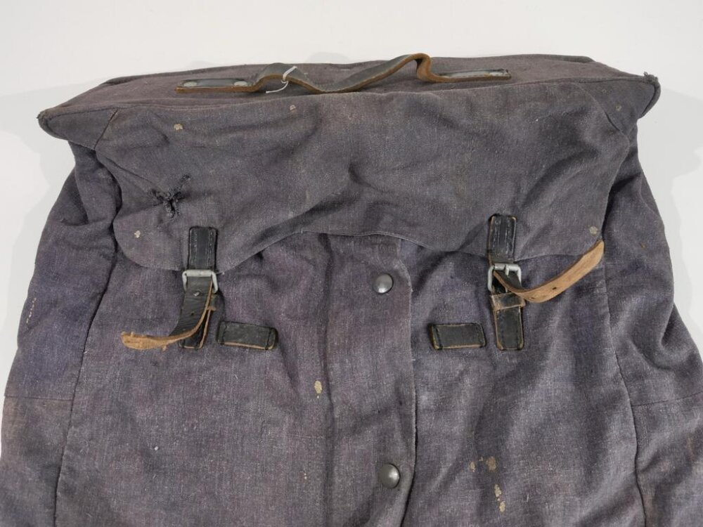 Luftwaffe, Bekleidungssack für fliegendes Personal ( zum Transport de ...