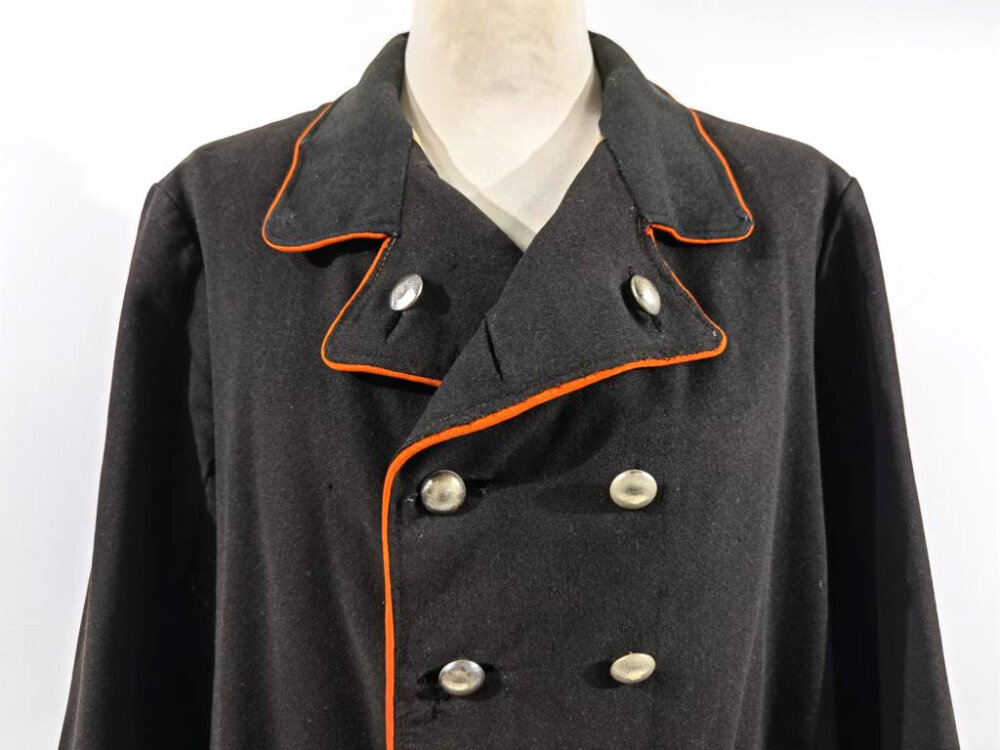 Reichspost , Uniformjacke schwarz mit orangen Vorstößen, wohl um die