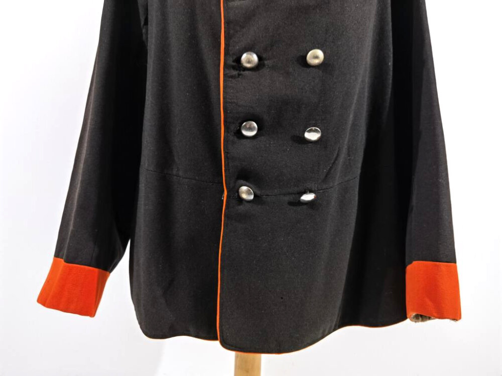 Reichspost , Uniformjacke schwarz mit orangen Vorstößen, wohl um die