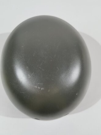 Glocke und Polster für einen Fallschirmjäger Stahlhelm der Wehrmacht.