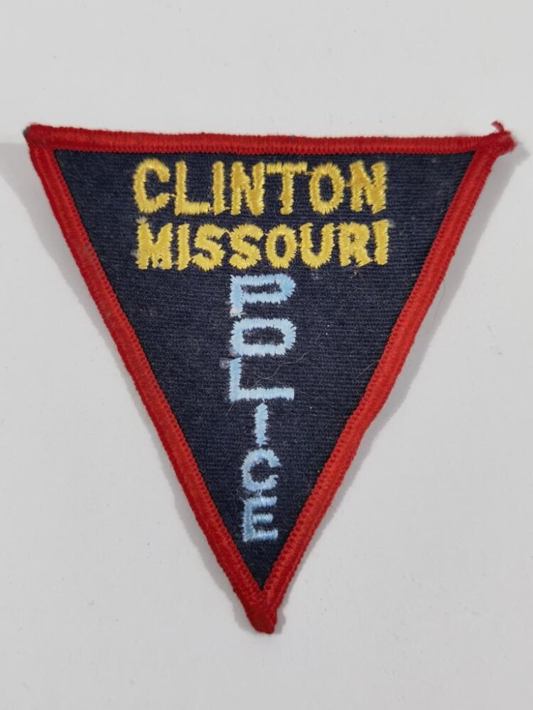"Clinton Missouri Police"patch, 25,00