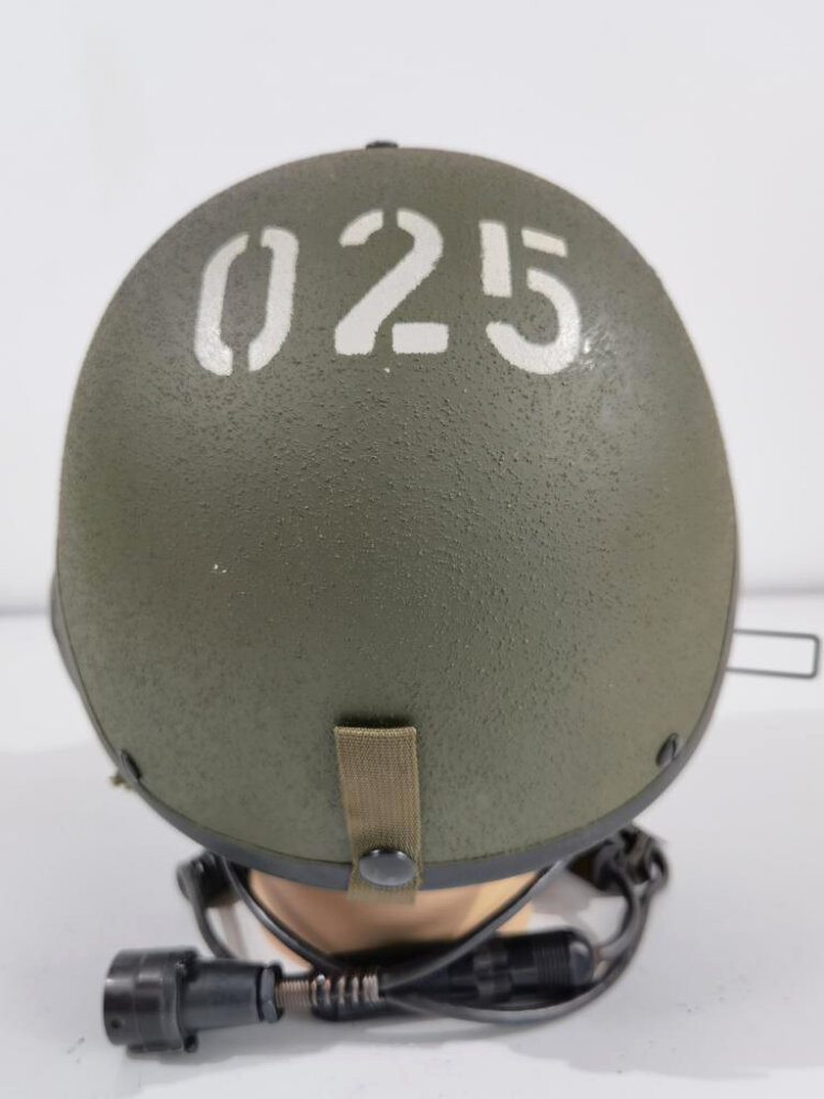 NATO "Combat Vehicle Crewman’s Helmet" Gentex Helmsystem DH 152/G. Us