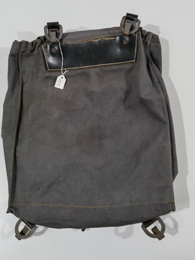 Luftwaffe Artillerie Rucksack , getragenes Stück, 120,00