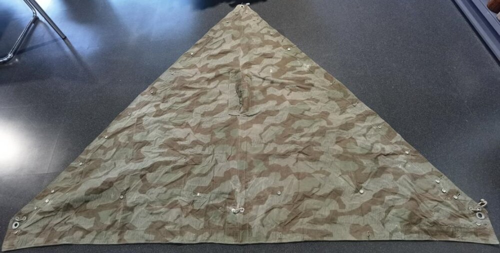 Zeltbahn 31 der Wehrmacht, getragenes, ungereinigtes Stück, 125,00