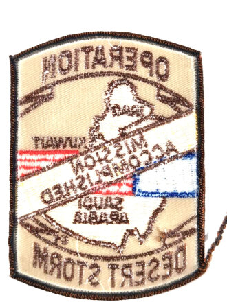 Patch " U.S. Operation Desert Storm " , " Mission Accomplished Kuwait