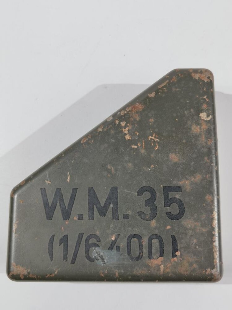 Winkelmesser 35 Wehrmacht. Der Kasten original lackiert, ungereinigte