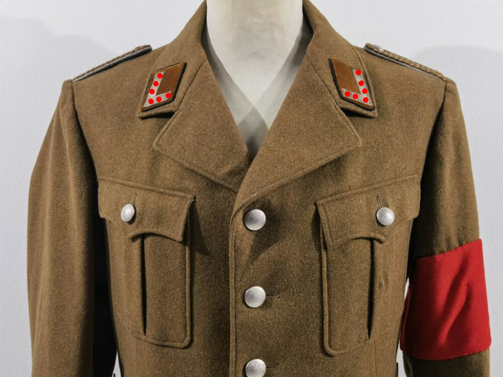 Dienstrock für Parteiverbände in sehr gutem Zustand, die Effekten aug