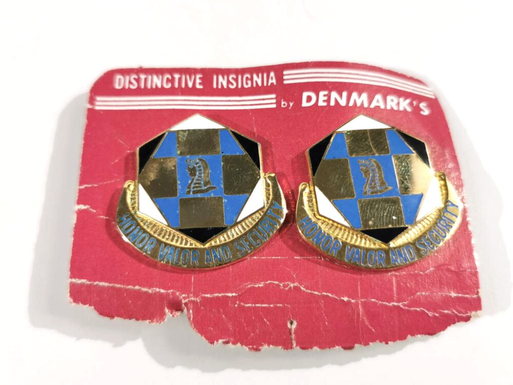 U.S. Army Crest: 66th Military Intelligence Brigade Unit - Honor Valo ...