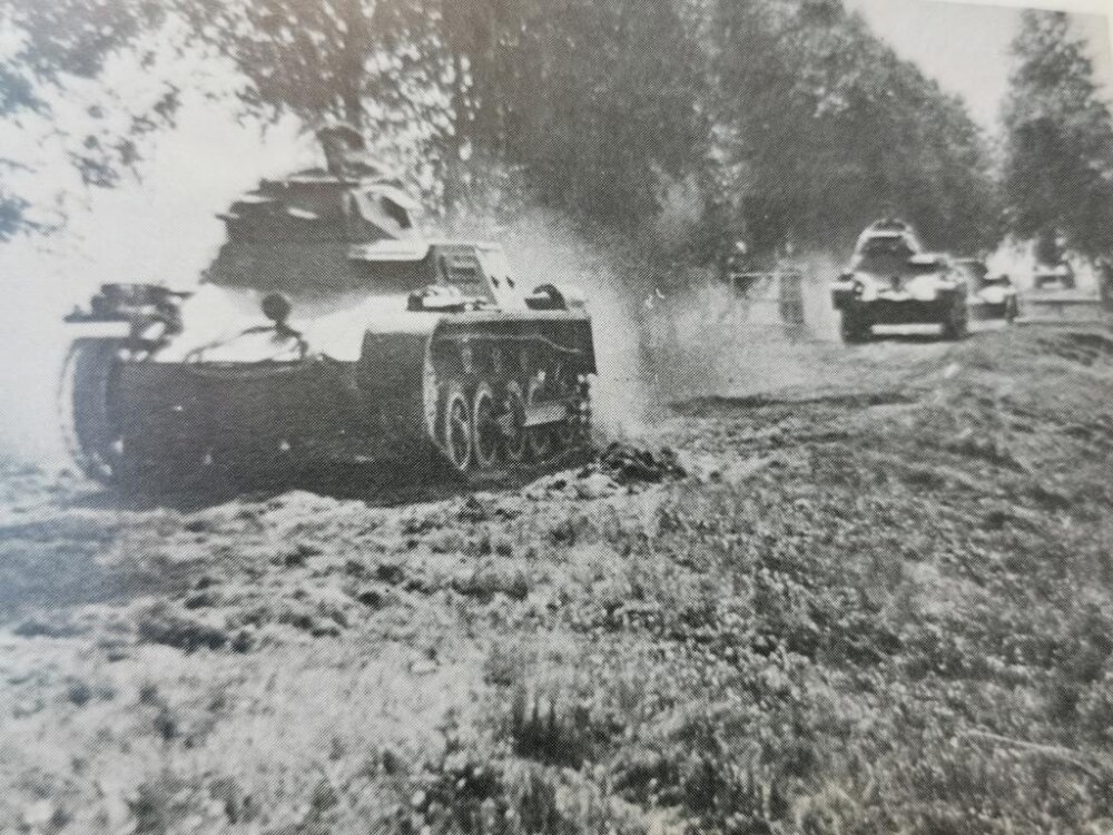 Die 1. Panzer-Division 1935 - 1945, 200 Seiten, 17,7 x 25 cm, gebrauc ...