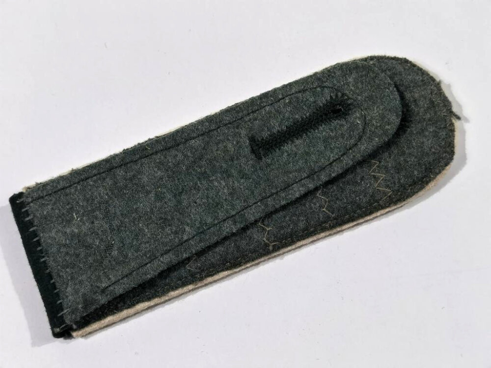 Heer, einzelne Schulterklappe für Mannschaften der Infanterie, 65,00