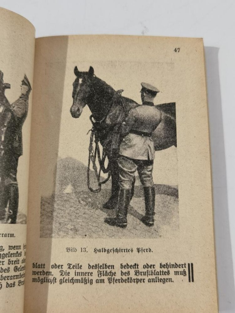 Ausbildungsvorschrift für die Artillerie, 1942, 228 Seiten, DIN A6, g