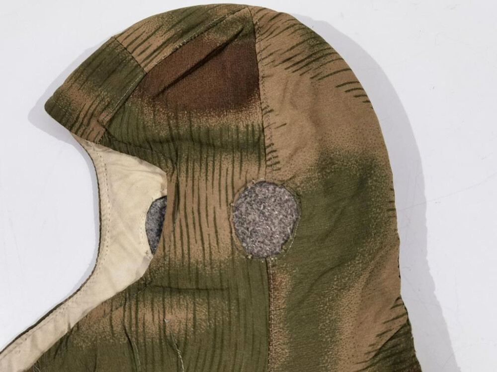 Winterkopfhaube Wehrmacht, Sumpftarn auf weiß wendbar, 400,00