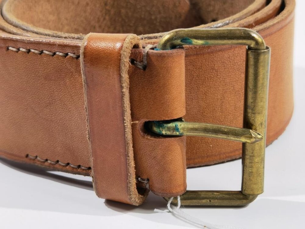 Ledernes Koppel mit Messingschließe, vermutlich Schwedische Armee. Ge