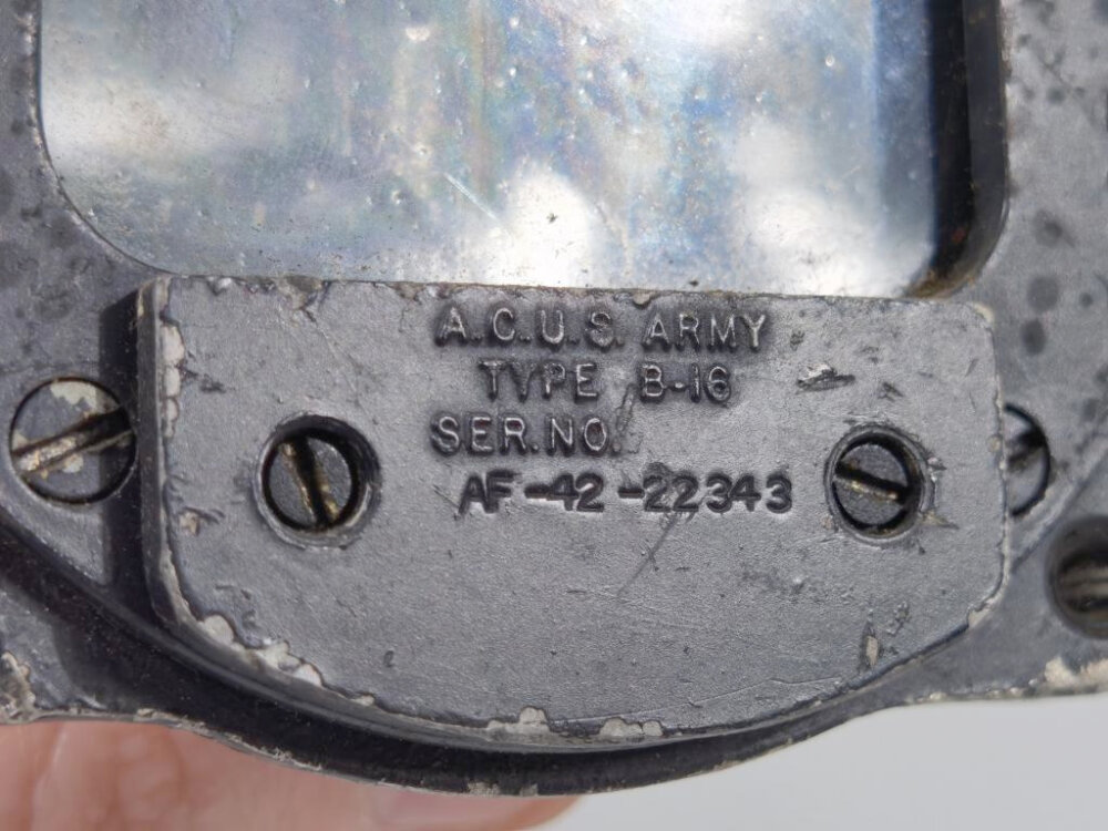 U.S. Air Force WWII, A.C.U.S. Army Type B-16 compass, Function untest ...