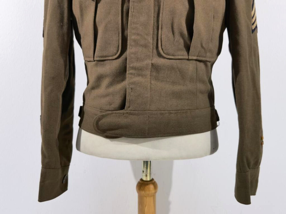 U.S. 1944 dated Army Air Forces "Ike jacket" Label faded, size 34R. I ...