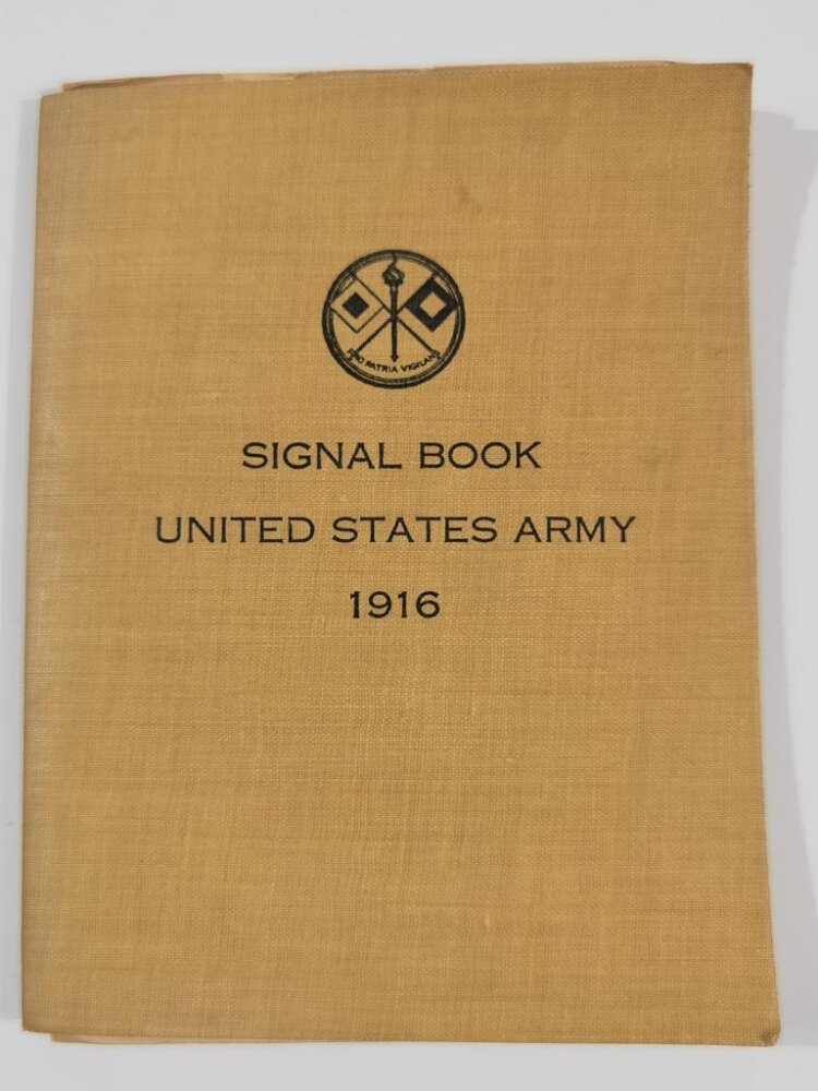 U.S. WWI, Signal Book United States Army, U.S. 1916 dated, 45,00
