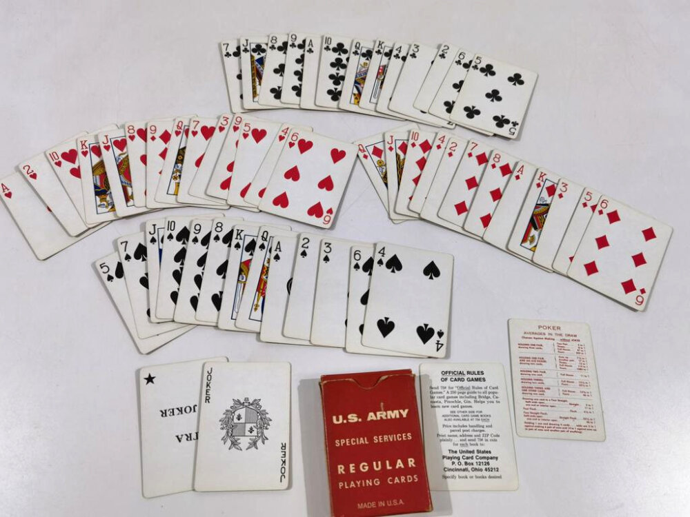 U.S. Army Special Services Regular playing cards, 15,00