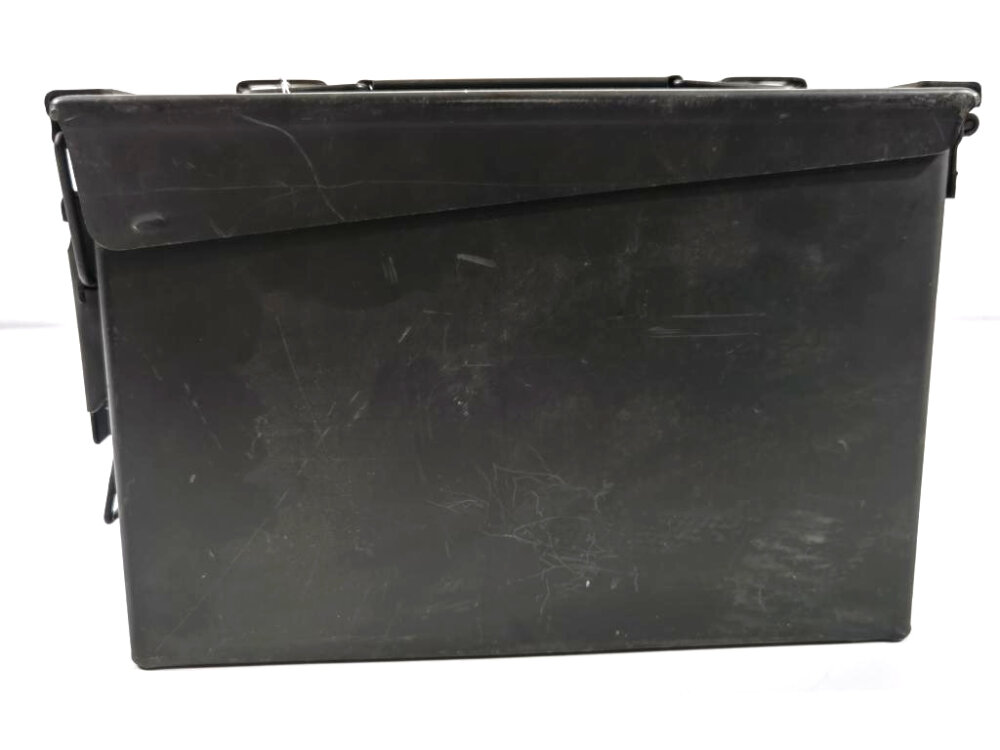U.S. Ammunition box for MG M60. Original paint, 30,00