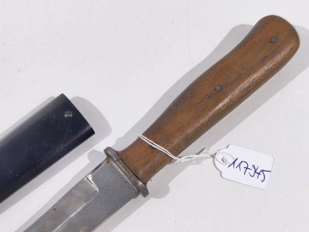 Grabendolch / Stiefelmesser Wehrmacht. Hersteller Eickhorn, Klinge be