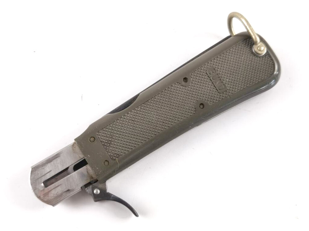 Bundeswehr Kappmesser (Fallmesser), zerlegt nach den gesetzlichen Bes