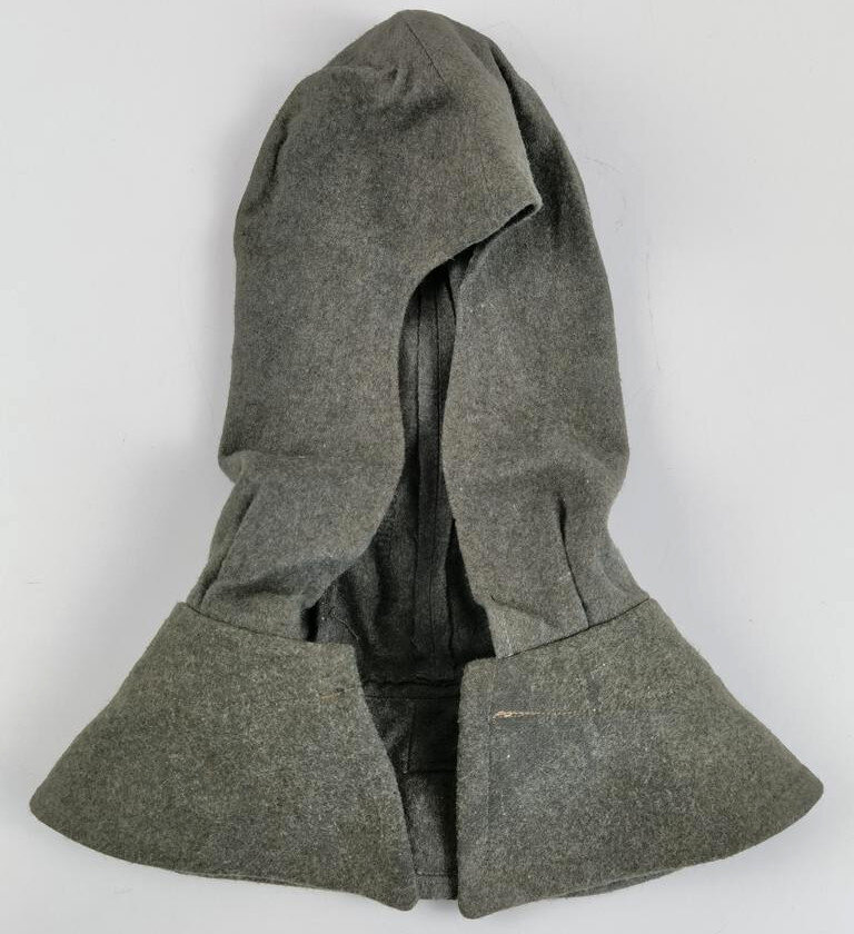 Kragen mit Kaputze für einen schweren Wintermantel der Wehrmacht., 15