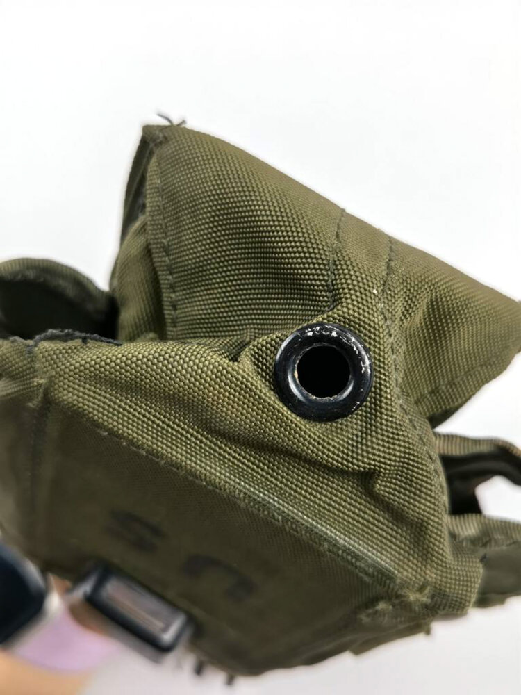 U.S. 1974 dated case, small arms Magazine ( M-16 Rifles ), 40,00