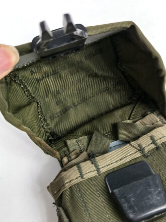 U.S. 1974 dated case, small arms Magazine ( M-16 Rifles ), 40,00