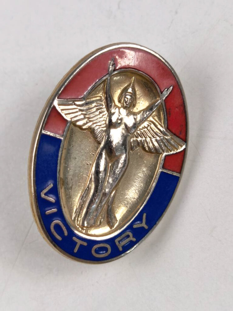 US Army Unit Crest: 1st Infantry Division - Motto: VICTORY, 13,00