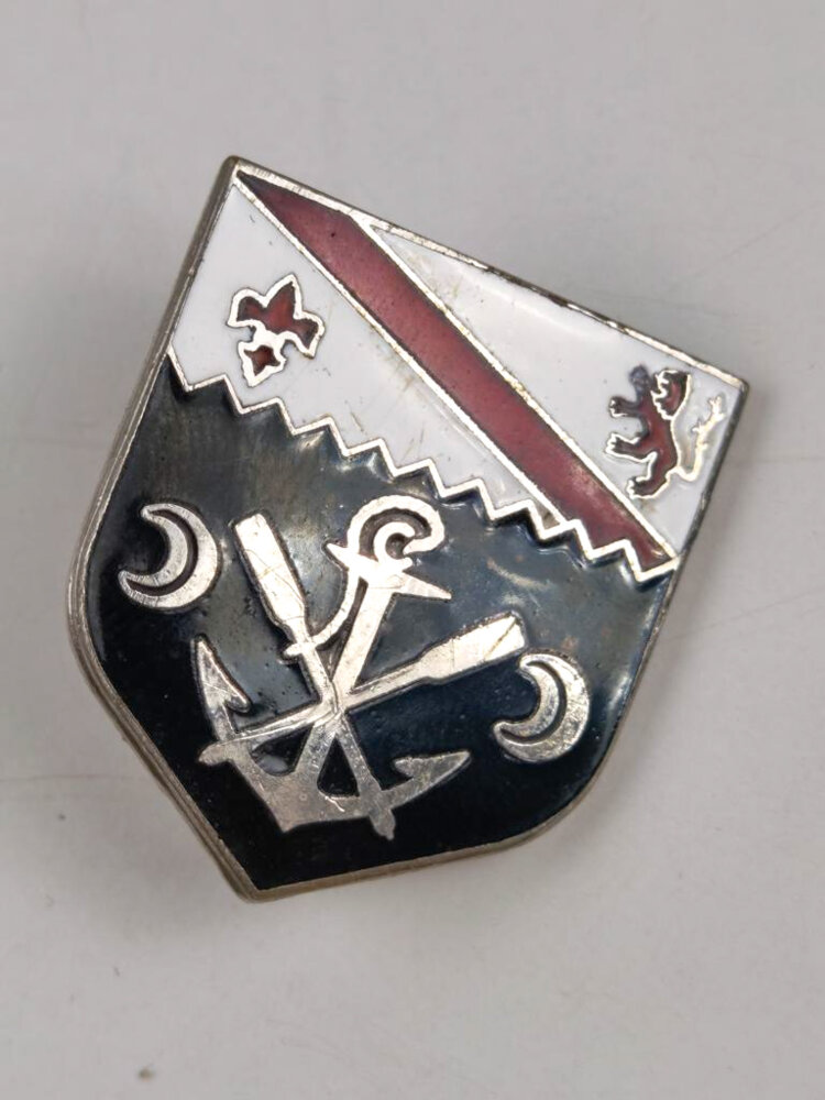 US Army Unit Crest: 1st Engineer Battalion - NO MOTTO, 12,00