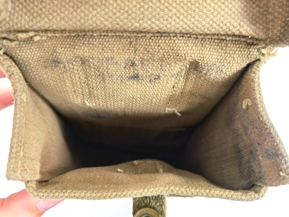 British 1943 dated pattern 1937 basic ammo pouch, used, 25,00