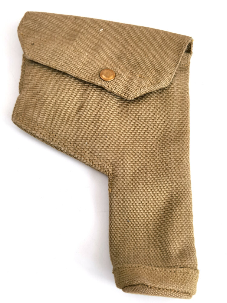 British Pattern 37 Webley pistol holster dated 1941, 80,00