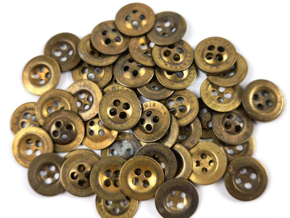 British Military brass buttons lot, 50,00