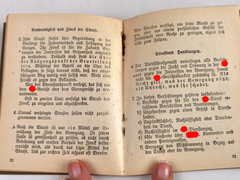 Allgemeine Dienstordnung für die SA der NSDAP, datiert 1933 mit 63 Se