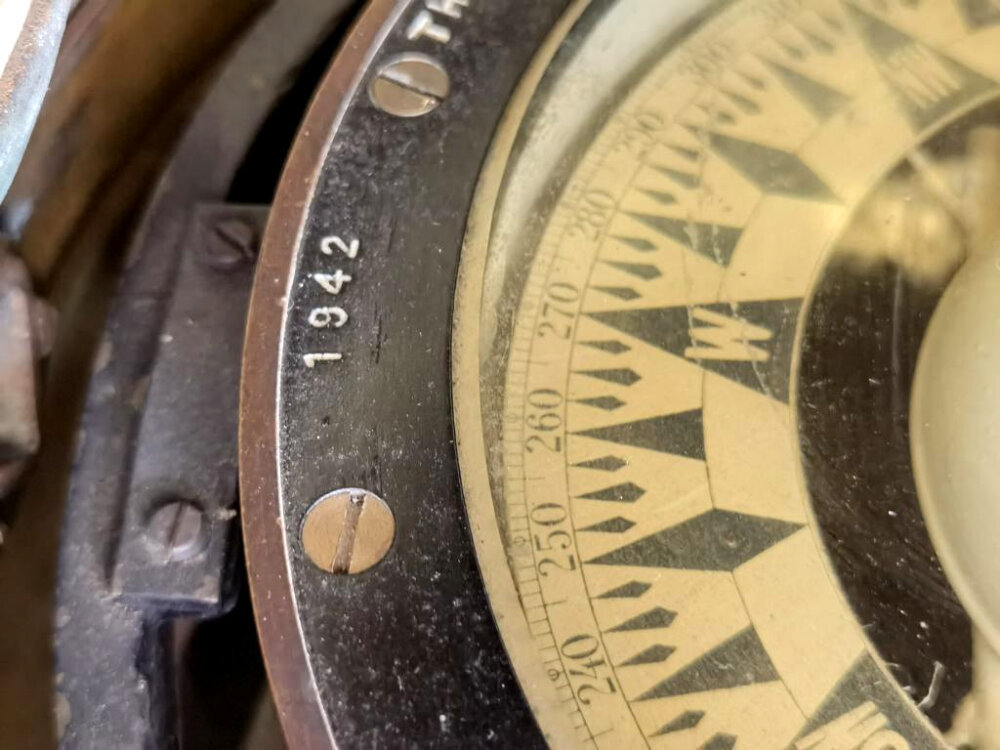 U.S. 1942 dated "Compensating Binnacle Type MBF The Lionel Corporatio