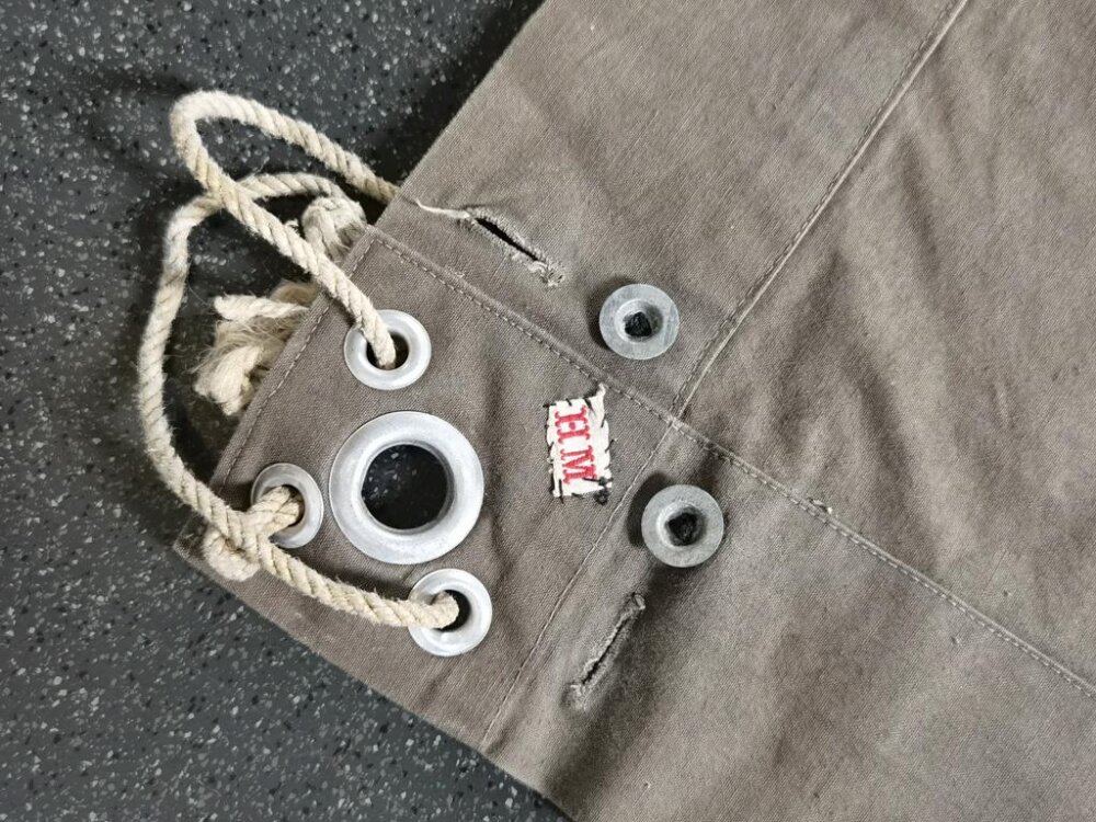 Zeltbahn Reichswehr oder frühe Wehrmacht. Im Stil der Planen aus dem