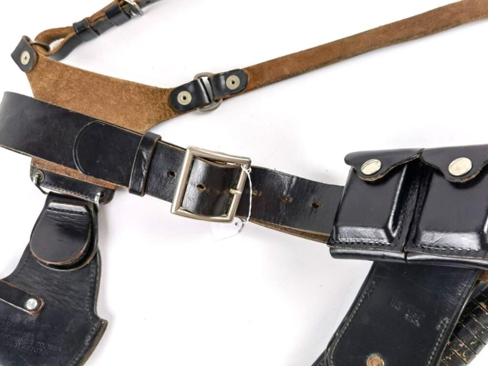 U.S. Military Police belt +, 1950/60´s dated. Used, 340,00