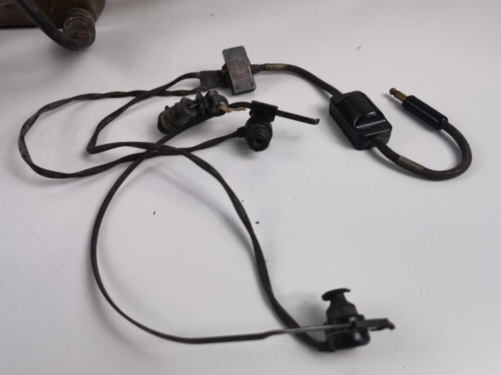 U.S. Army WWII Signal Corps Mine Detector Set SCR-625-C, dated 1944.