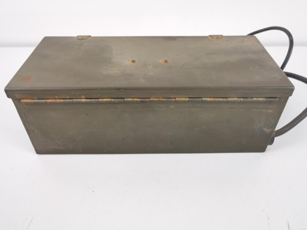 U.S. Army WWII Signal Corps Mine Detector Set SCR-625-C, dated 1944.