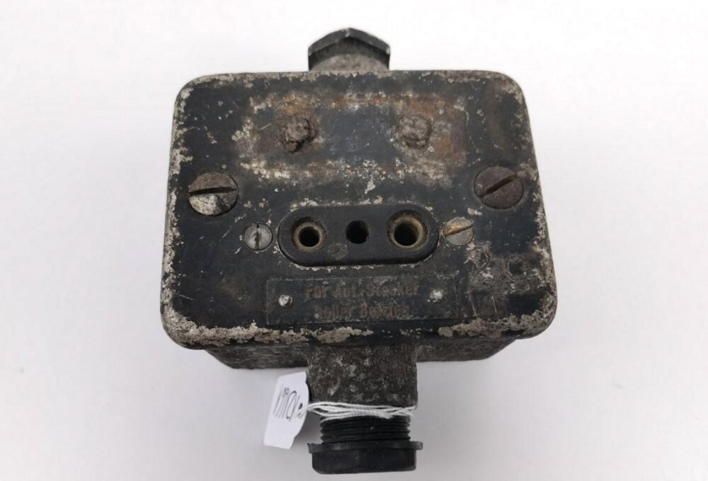 Kasten Pz. Nr. 2g, Für Antennenzuleitung p Stabantenne 2 Meter Fu5/2