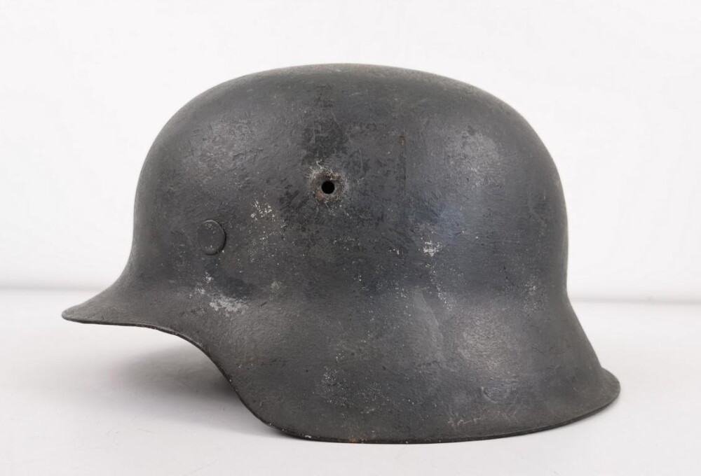 Stahlhelm Glocke Wehrmacht Heer Modell 1942. Originallack, EF68, das
