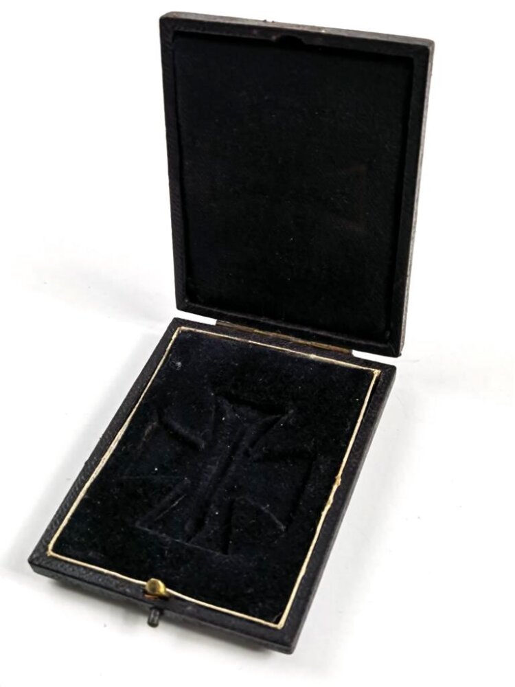 Etui für ein Eisernes Kreuz 1,Klasse 1914. Das Etui alt, die Inlays v
