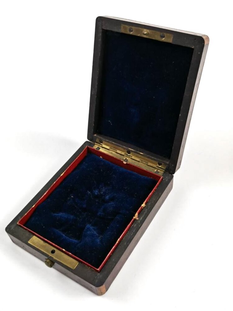 Etui für ein Eisernes Kreuz 1,Klasse 1914. Das Etui alt, die Inlays v