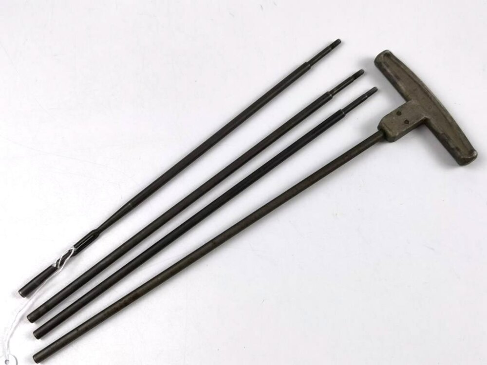 U.S. Caliber 30 Cleaning Rod, good condition, 350,00