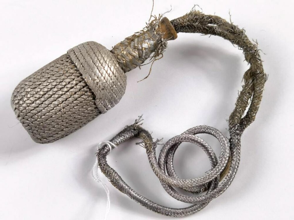 Portepee zum Dolch für Offiziere der Luftwaffe. Stark getragen, 30,00