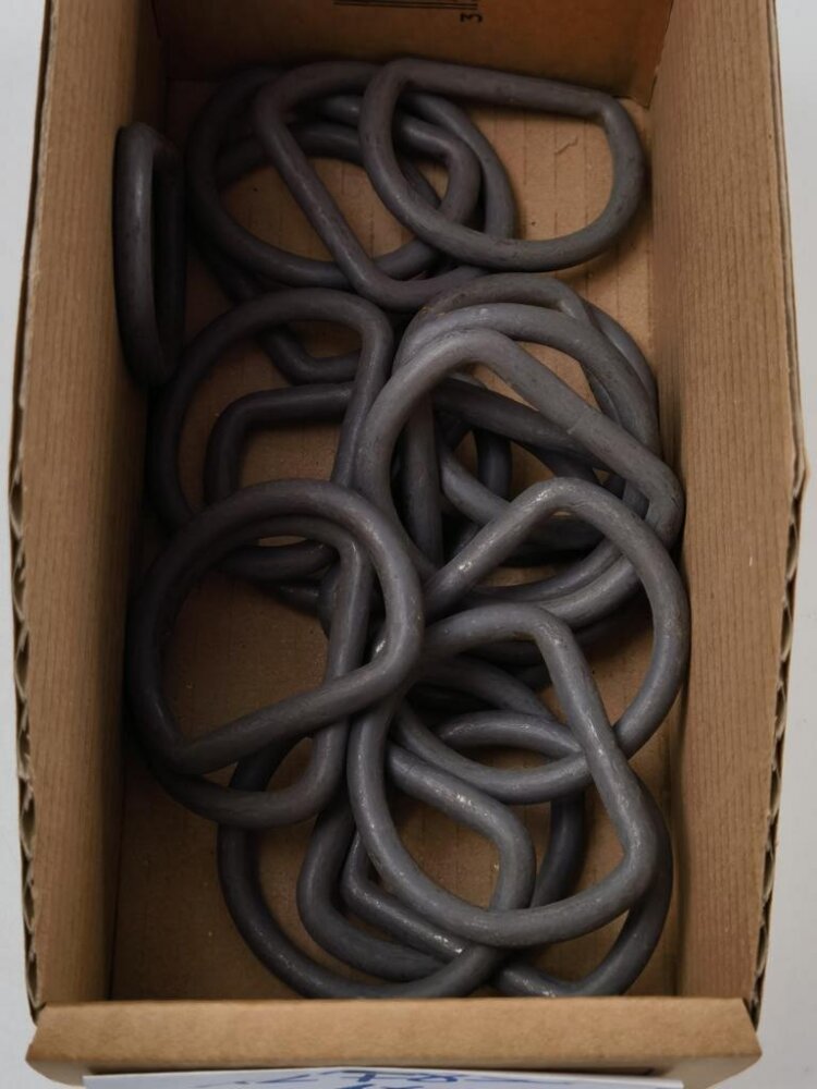 Grosser D-Ring Wehrmacht. Eisen, feldgrauer Originallack, 62mm Breite