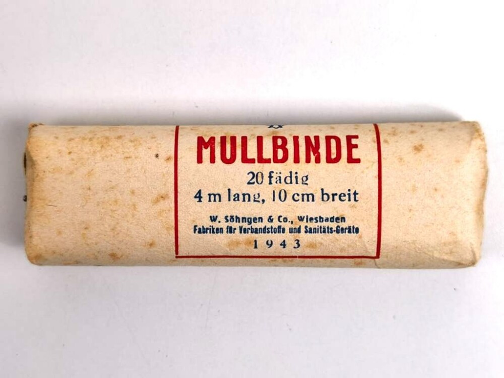 "Mullbinde" datiert 1943, Breite 10cm, 20,00