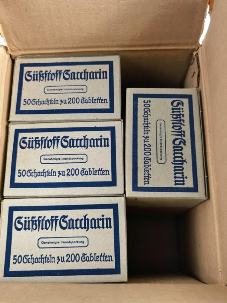 Kompletter Karton mit 50 Schachteln zu "200 Tabletten Süßstoff Saccar