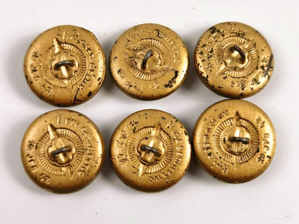 Kriegsmarine, 6 Stück Uniformknopf 25mm "JFS 1942" aus Glas, 40,00
