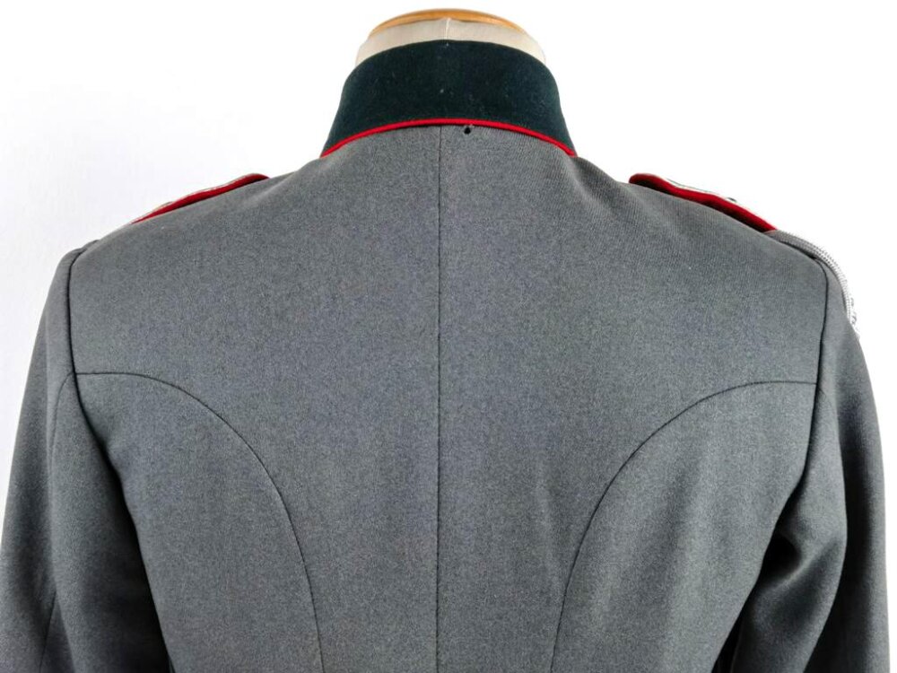 Heer, Waffenrock für einen Oberleutnant im Artillerie Regiment 29. Ei