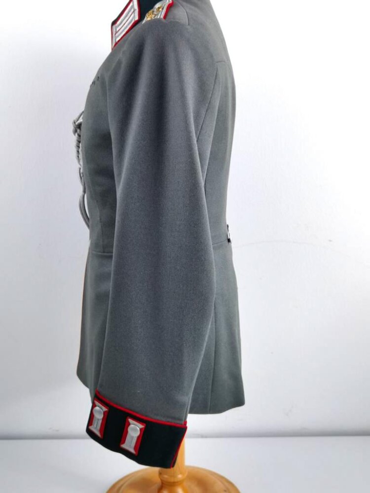 Heer, Waffenrock für einen Oberleutnant im Artillerie Regiment 29. Ei